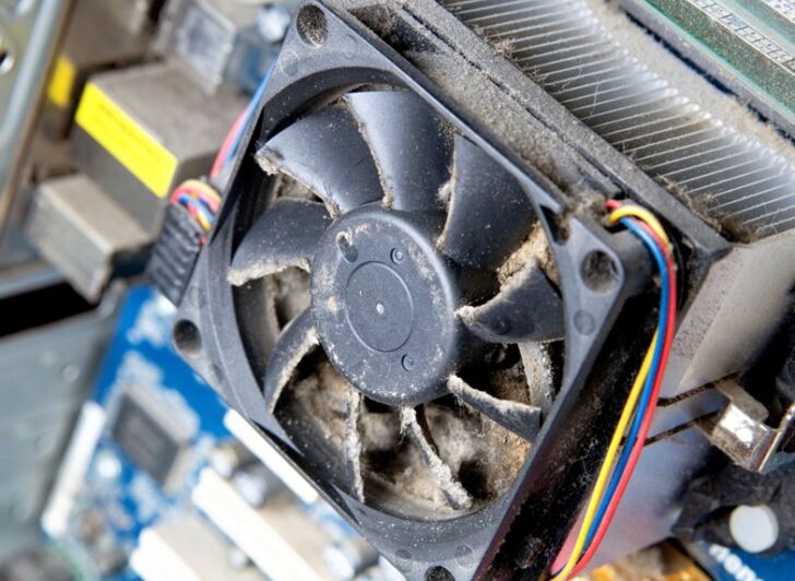 How Does Dust Affect Your Computer’s Performance? | 🖥️ AskTheComputerTech